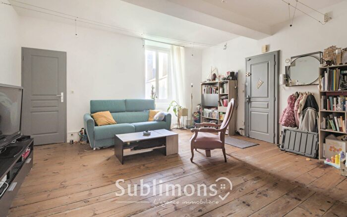 Appartement à vendre - Vannes, Centre-ville, Le Port - 4 pièces - 3 chambres