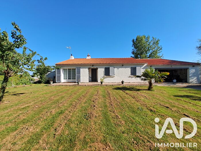 Le Perrier : Maison 4 pièces à vendre
