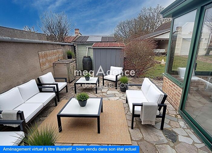 Maisons à vendre et appartements à louer - 3