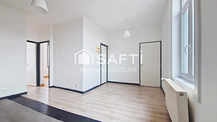 Appartement à vendre - Armentières, Route dHouplines - 3 pièces - 2 chambres