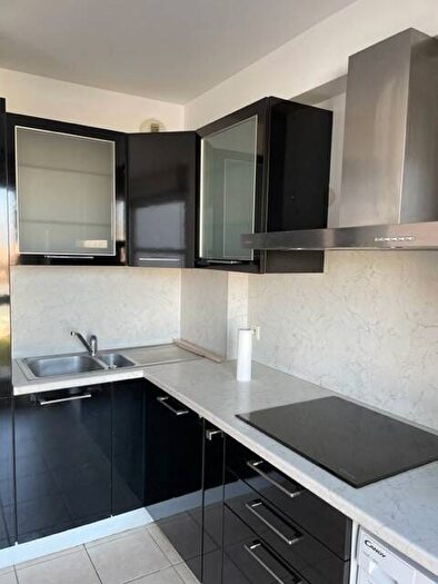 Appartement à louer - Parc-La Boule- Champs Pierreux, Nanterre - 2 pièces - 1 chambre