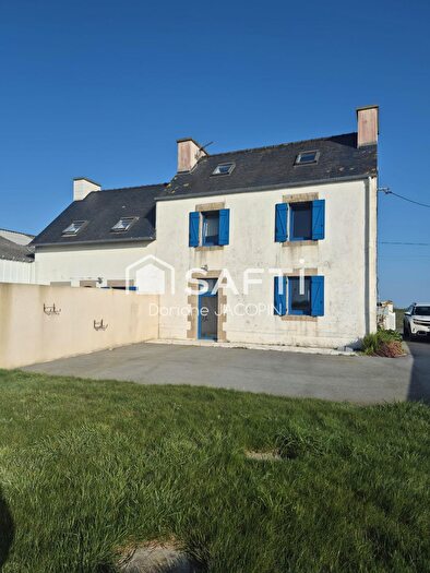 Maison à vendre - Plounéour-Trez - 8 pièces - 5 chambres