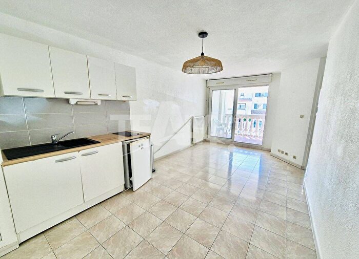 Mont Saint Clair-Hôtel de Ville, Sète : Appartement 2 pièces à louer