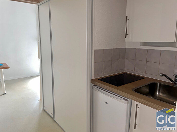 Appartement à louer - Caen, Folie Couvrechef - 1 pièce