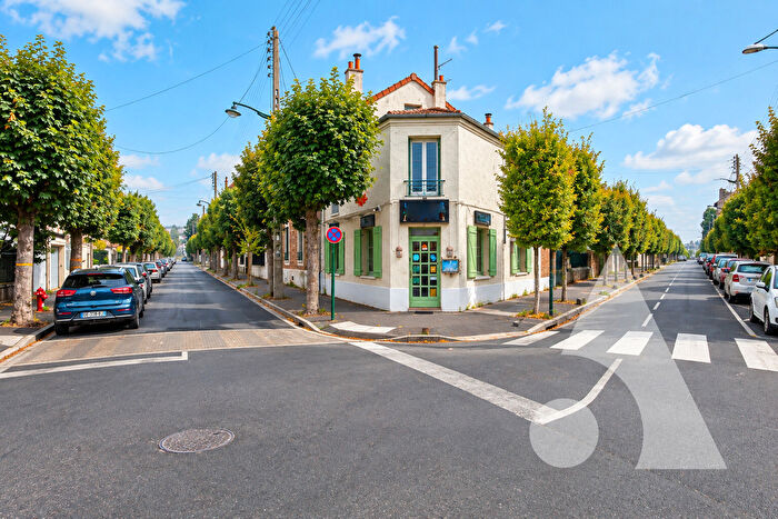 Maison 4 pièces à vendre à Corbeil-Essonnes, Centre-ville