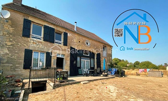 Maison 7 pièces à Asnan, à vendre