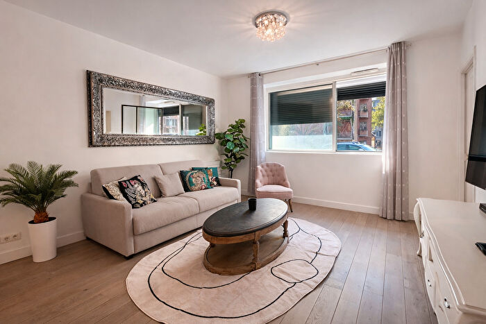 Boulogne-Billancourt, Renault, Billancourt : Appartement 3 pièces à vendre