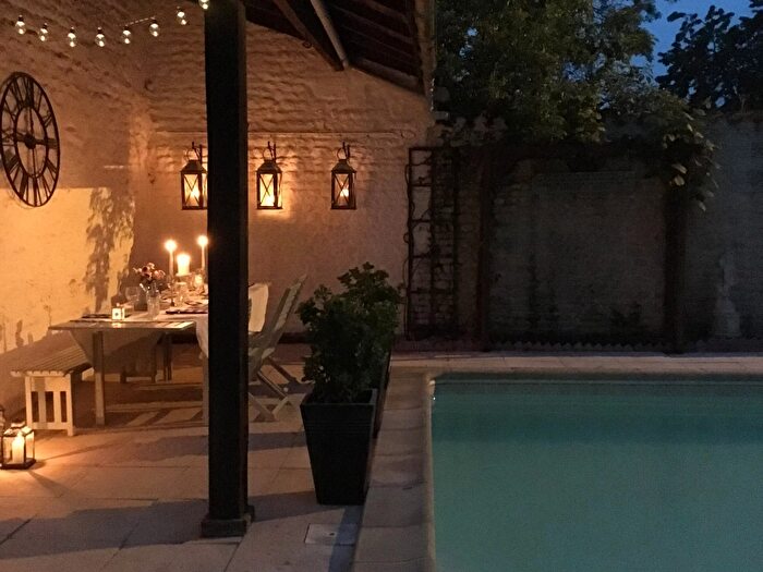 Maison à vendre - Aulnay - 12 pièces - 7 chambres