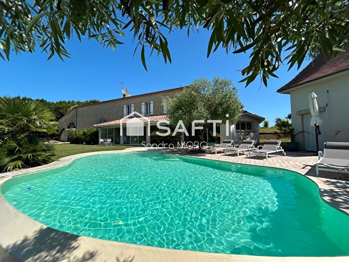 Maison à vendre - Langon - 10 pièces - 4 chambres