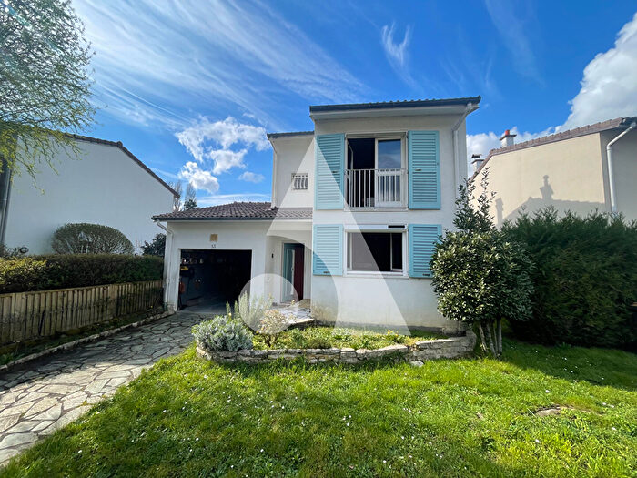 Maison à vendre - Sucy-en-Brie, Fort - 3 pièces - 2 chambres