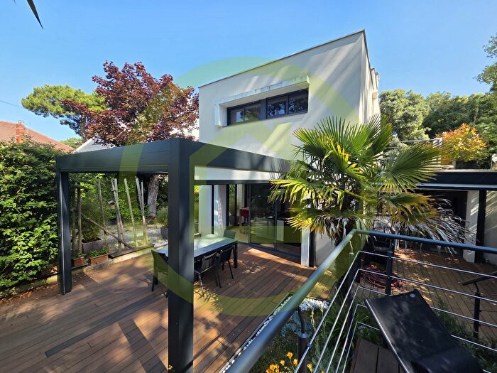 Maison à vendre - La Baule-Escoublac, La Baule-les-Pins - 6 pièces - 5 chambres