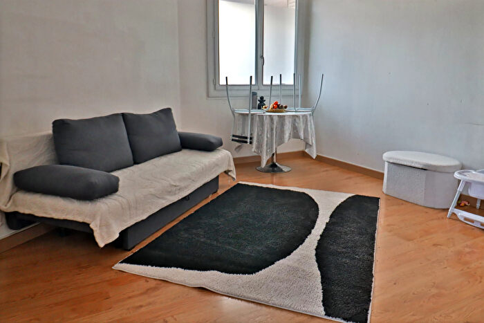 Appartement à vendre - Troyes, Chartreux - 2 pièces - 1 chambre