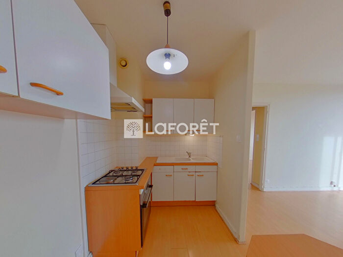 Appartement à louer - Bourg-en-Bresse, Grande Reyssouze, Grand Challes - 2 pièces - 1 chambre