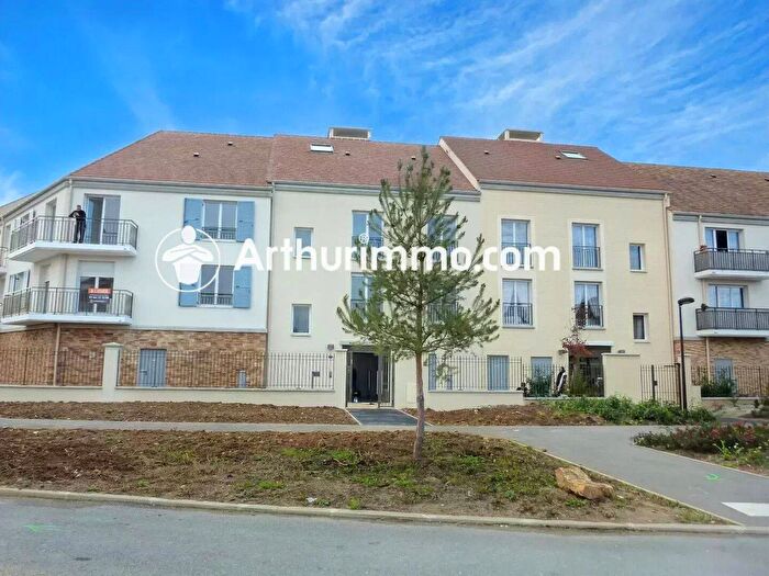 Appartement à louer - Nord Ouest Sud Est, Nandy - 2 pièces - 1 chambre