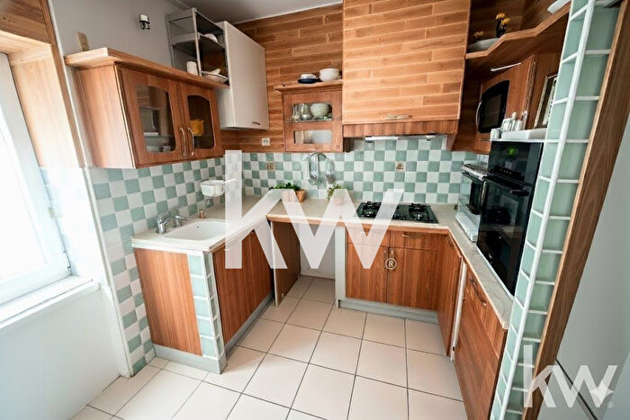 Appartement à vendre - Saint-Étienne, Montaud - 5 pièces - 3 chambres