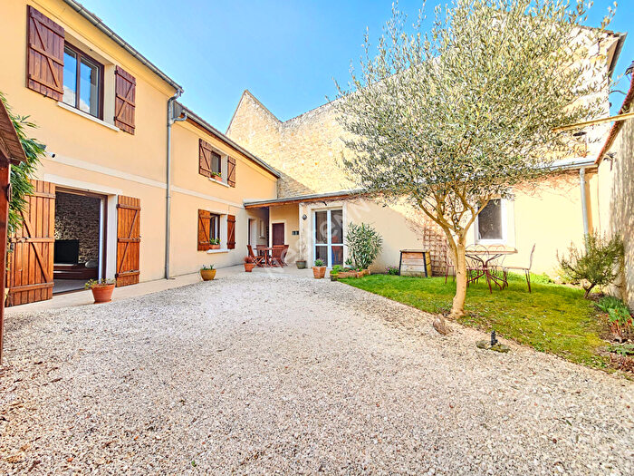 Maison à vendre - Marines - 4 pièces - 3 chambres