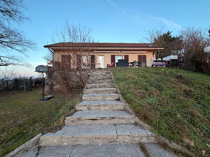 Maison à vendre - Saint-Laurent-dAndenay - 4 pièces - 4 chambres