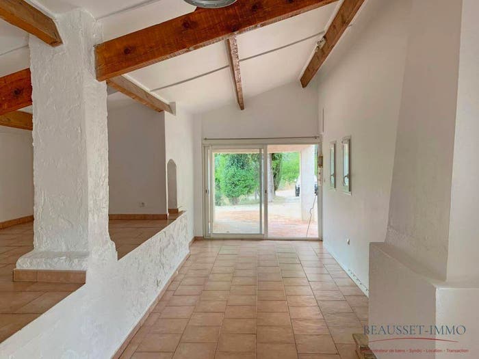 Appartement 1 pièce à louer - Le Beausset
