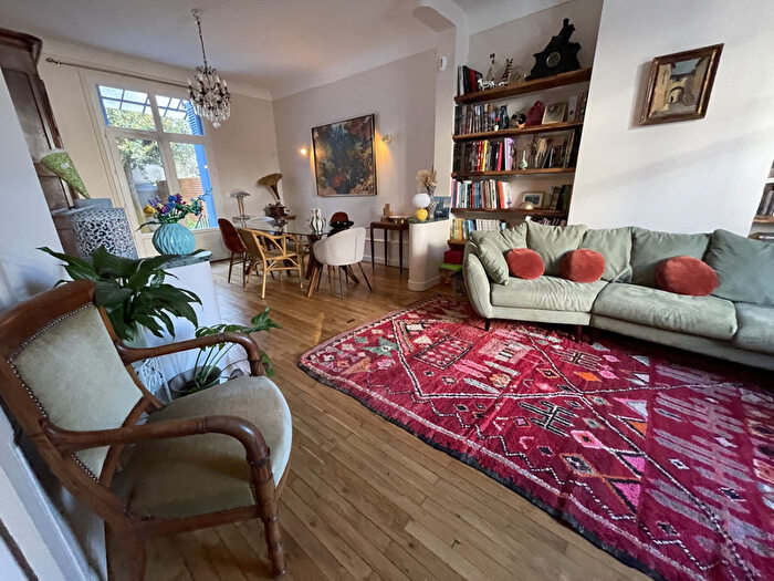 Maison 7 pièces à Tours, Febvotte, à vendre