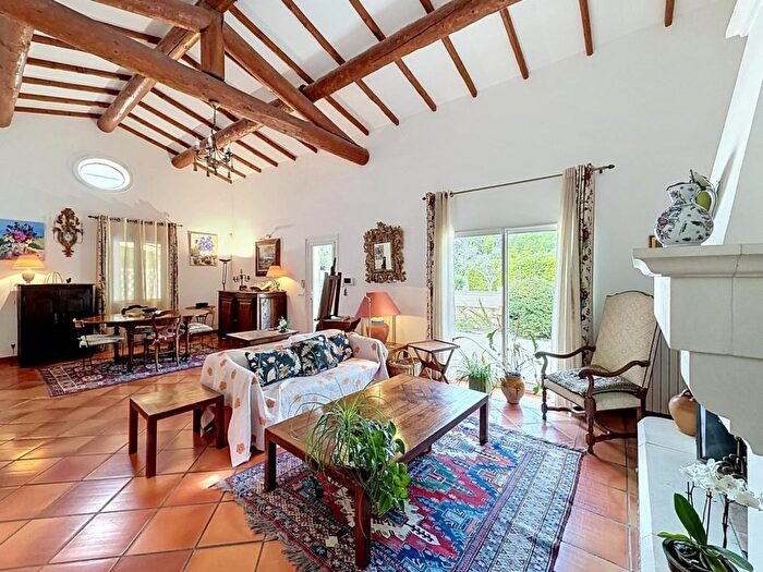 Paradou : Maison 5 pièces à vendre
