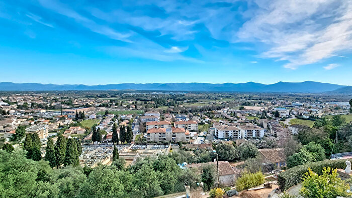 Maison à vendre - Le Luc - 5 pièces - 3 chambres