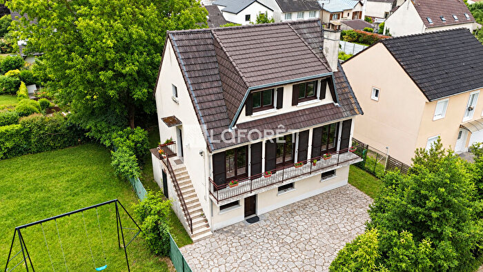 Maison 6 pièces à Montfermeil, Coudreaux, à vendre