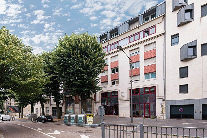 Appartement à louer - Saint Marc-Croix de Pierre-Saint Nicaise, Rouen - 1 pièce