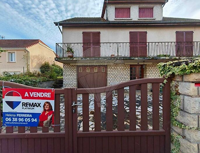 Maison à vendre - Prémery - 6 pièces - 4 chambres