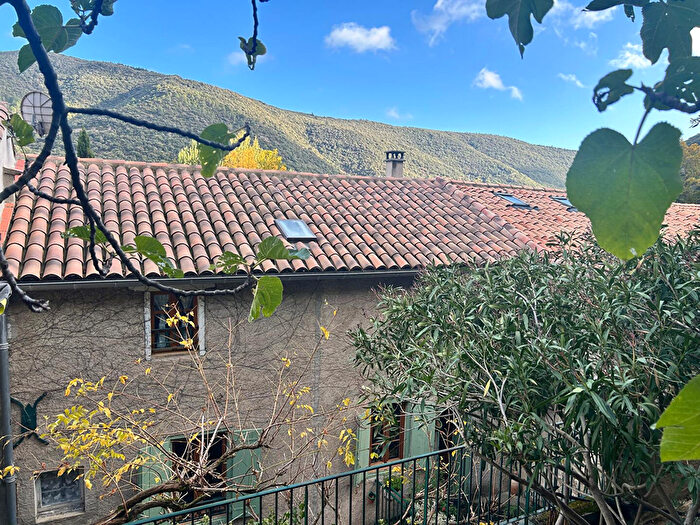 Maison à vendre - Cabrespine - 6 pièces - 5 chambres