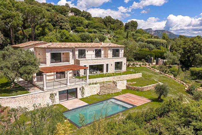 Saint-Paul-de-Vence - Maison 9 pièces à vendre