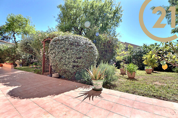 Appartement à vendre - Saint-Raphaël - 4 pièces - 3 chambres