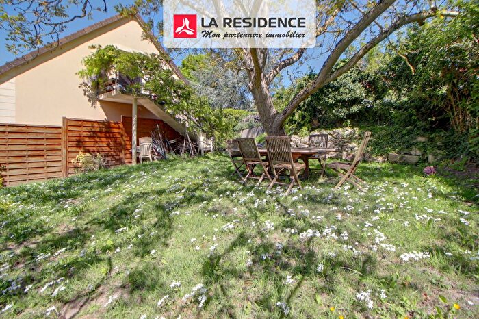 Plaisir : Appartement 4 pièces à vendre