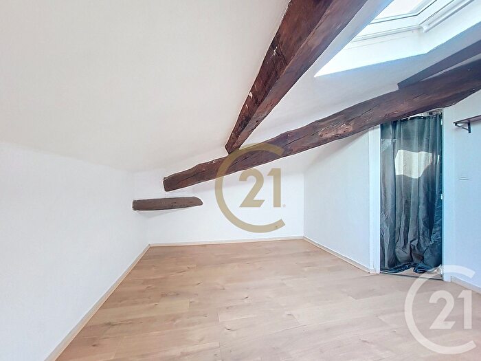 Appartement à louer - Draguignan, Centre-ville historique - 2 pièces - 1 chambre