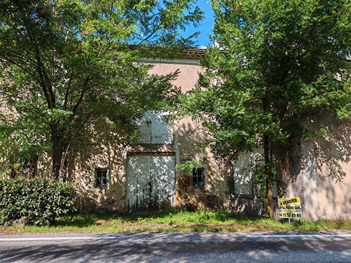 Maison à vendre - Boffres - 11 pièces - 7 chambres