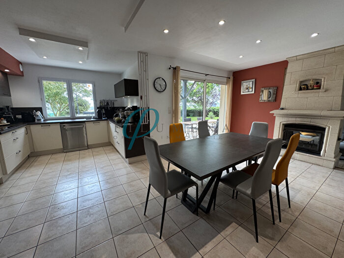 Mésanger - Maison 7 pièces à vendre
