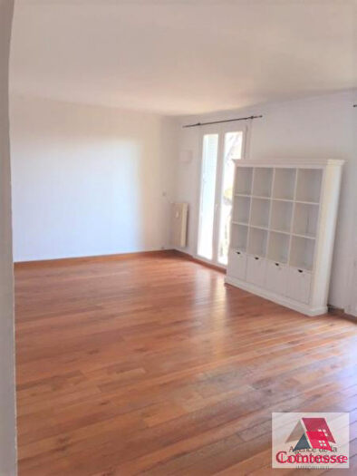Aix-en-Provence, Pont de l'Arc : Appartement 4 pièces à louer