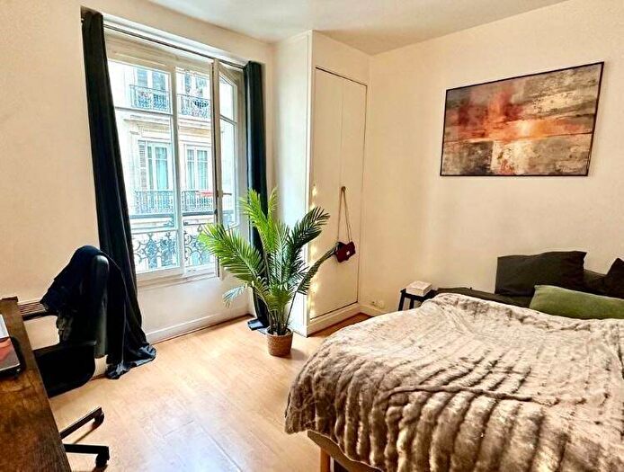 Appartement à louer - Paris ème arrondissement - 1 pièce