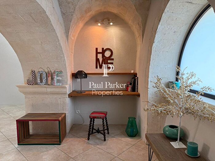 Appartement à vendre - Saint-Rémy-de-Provence - 4 pièces - 3 chambres