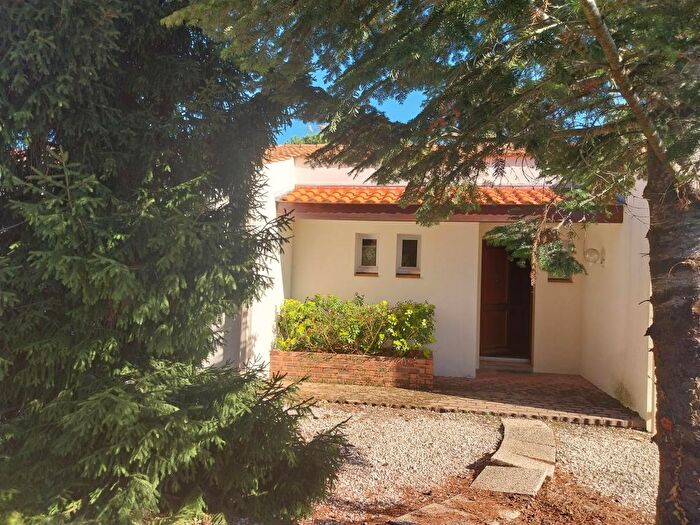 Maison 5 pièces à vendre à La Garnache