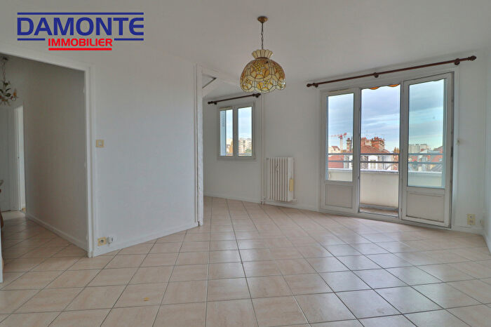 Appartement 4 pièces à louer - Troyes, Jules Guesde