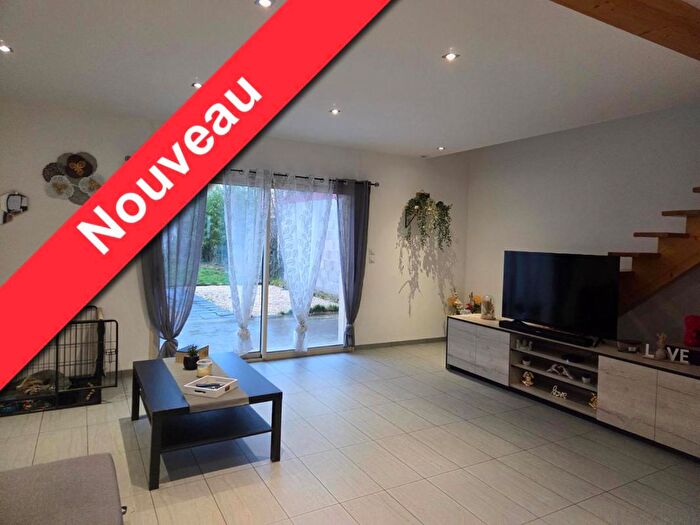 Maison à vendre - Feurs - 4 pièces - 2 chambres