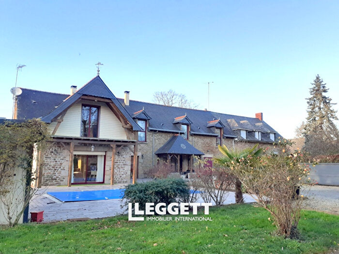 Maison à vendre - Larchamp - 9 pièces - 5 chambres