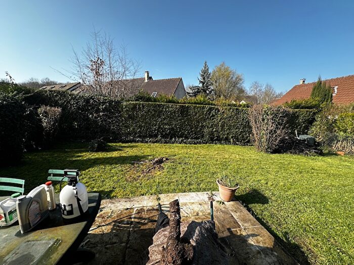 Maison à vendre - Chessy - 6 pièces - 4 chambres