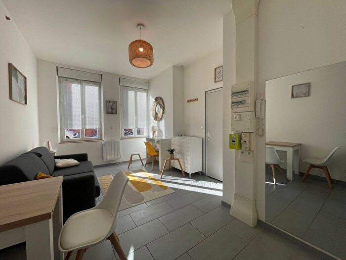 Saint Jacques-Saint Roch, Amiens : Appartement 1 pièce à louer