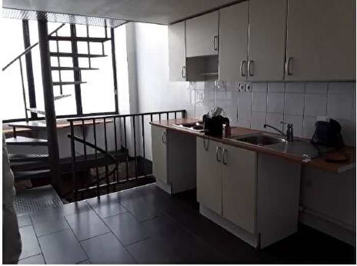 Appartement à louer - Bellecombe, Lyon ème arrondissement - 2 pièces - 1 chambre