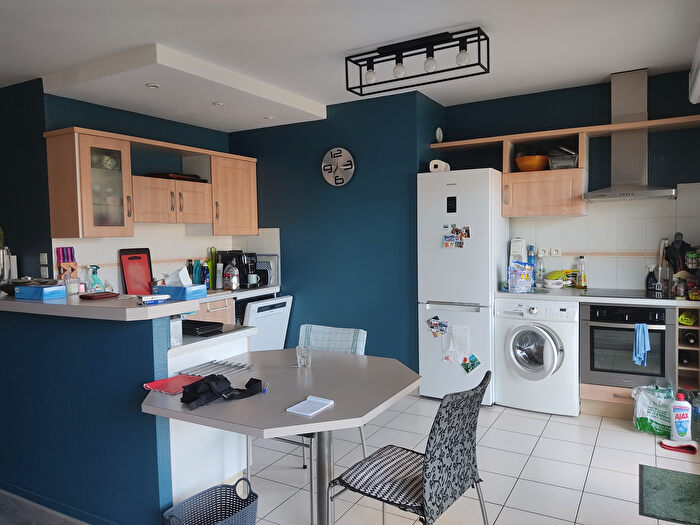 Appartement à vendre - Coulaines - 4 pièces - 2 chambres