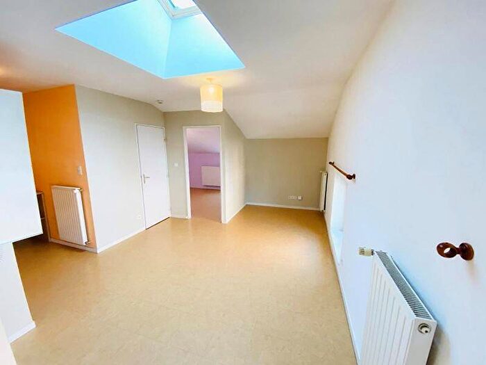 Appartement à louer - Bioux, Macon - 3 pièces - 2 chambres