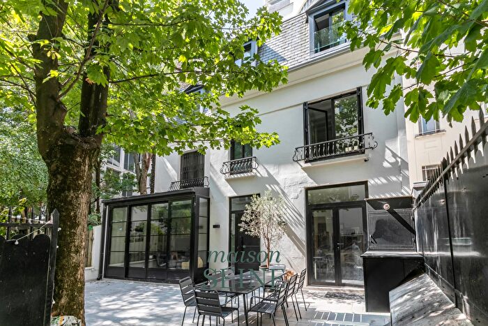 Paris 16ème, Muette-Nord, Trocadéro : Maison 6 pièces à louer