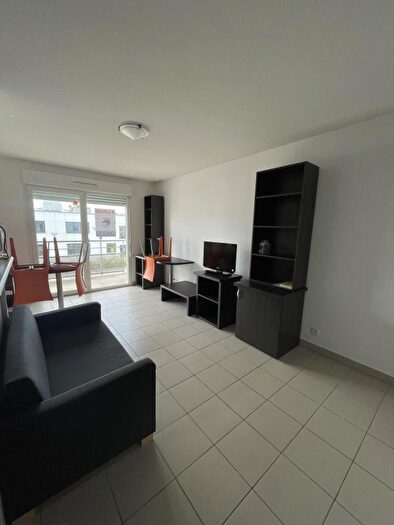 Appartement à louer - Saint-Priest-en-Jarez - 2 pièces - 1 chambre