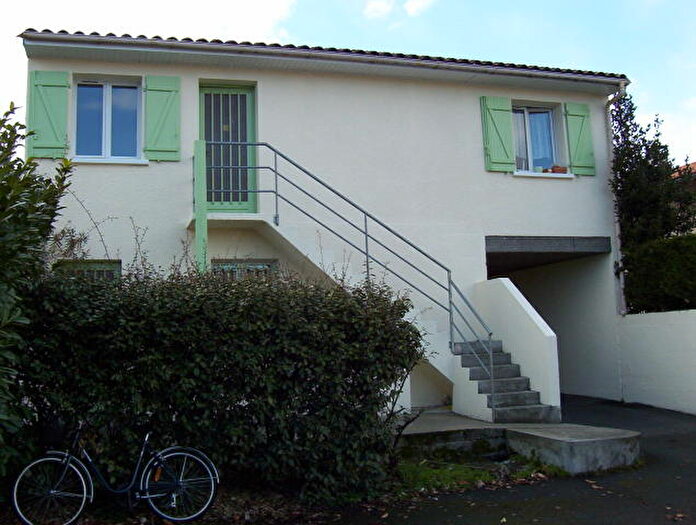 Pessac : Appartement 1 pièce à louer